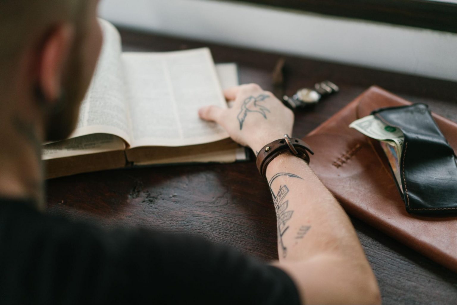 12 Highest Paying Linguist Jobs 2026