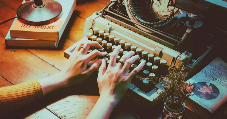 27 Pros and Cons of Using LaTex for Scientific Writing 2025