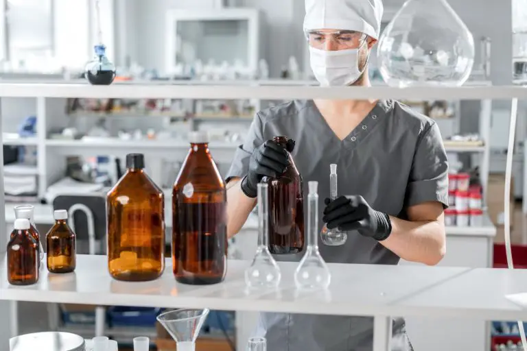10 Highest Paying Chemistry Jobs to Consider 2025