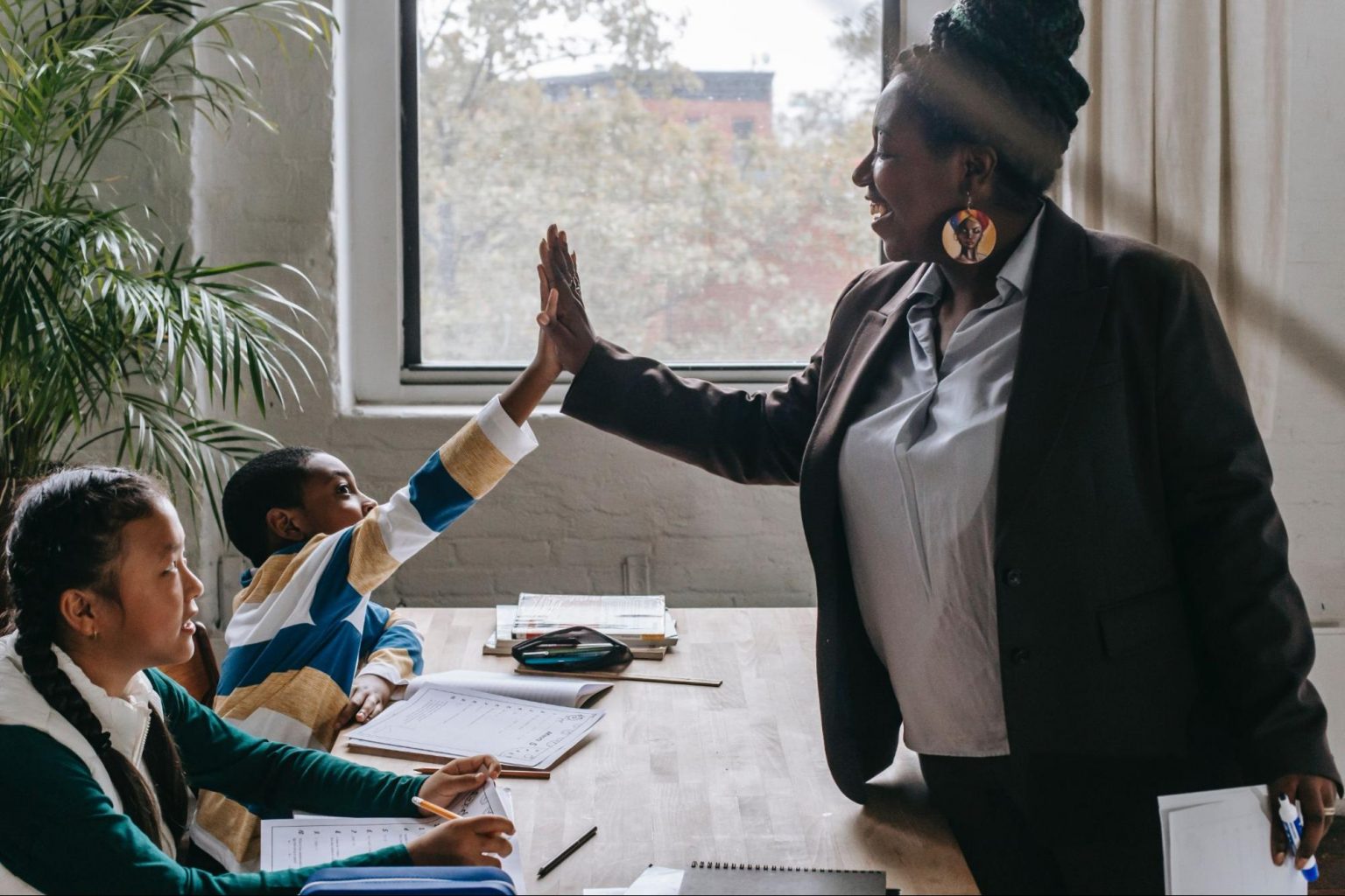 10 Highest Paying Teaching Jobs To Consider 2024 10-highest-paying-teaching-jobs-to-consider-2024