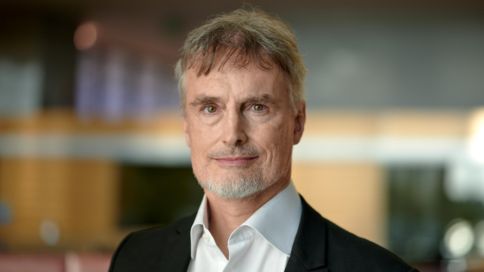 Top 16 Famous Data Scientists That You Should Know 2025