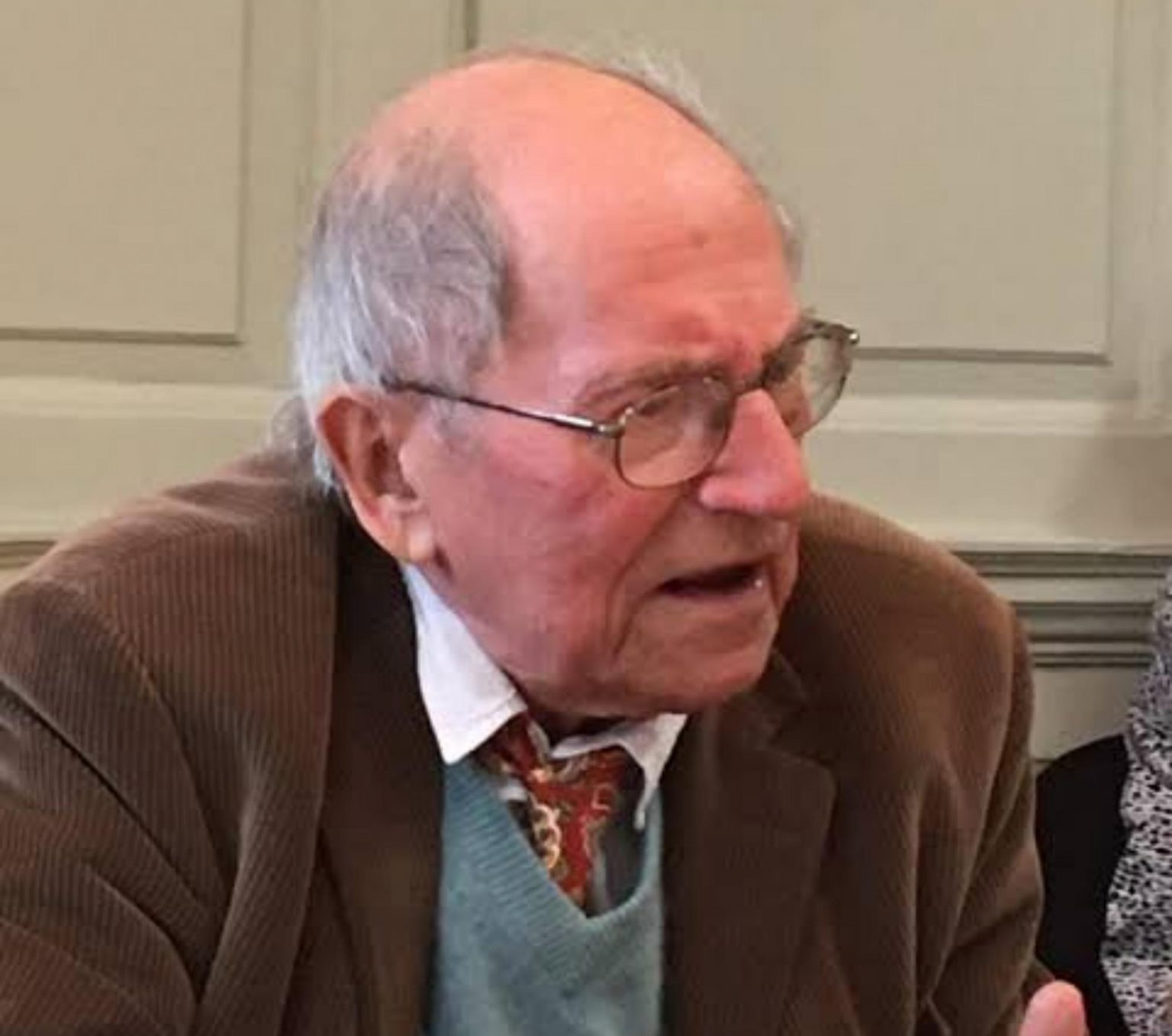 Top 19 Famous Political Scientists That You Should Know 2025