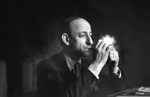 Top 19 Famous Political Scientists That You Should Know 2025