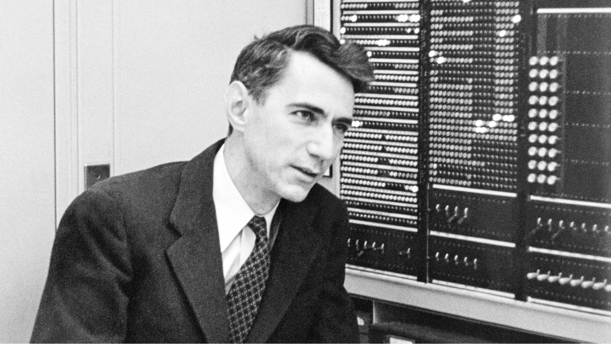 Top 20+ Famous Computer Scientists That You Should Know 2025