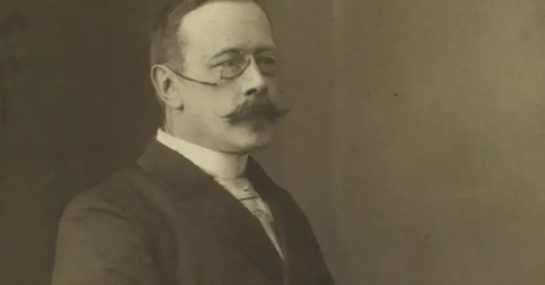 Top 30 Famous Medical Laboratory Scientists That You Should Know 2024