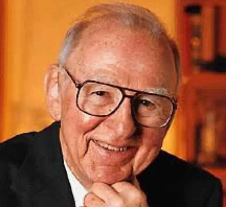 Top 17 Famous Disabled Scientists That You Should Know 2024