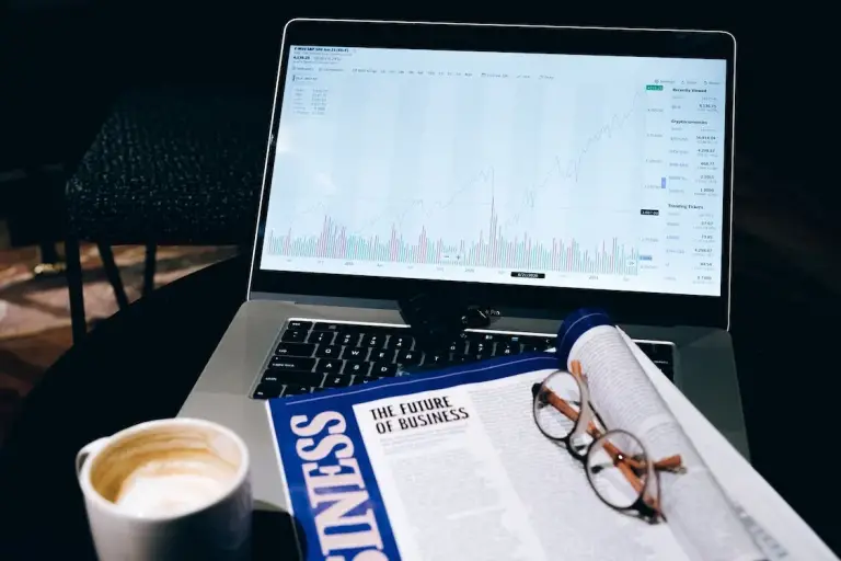 10 Highest Paying Journalist Jobs to Consider 2026
