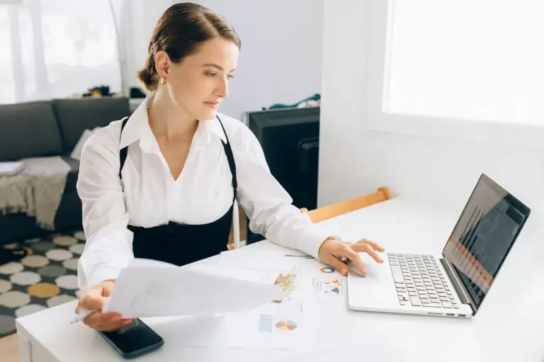 10 Highest Paying Commerce Jobs to Consider 2026