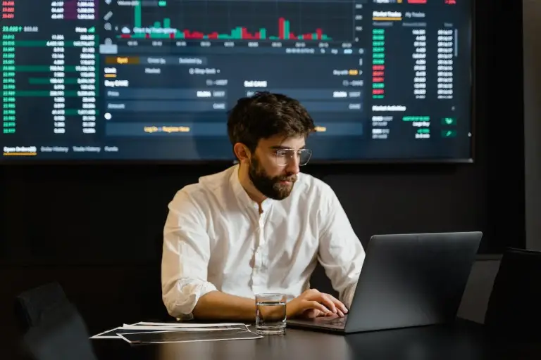 10 Highest Paying Jobs For Statistics Majors to Consider 2026