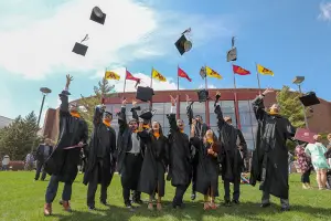 25 Best Chemical Engineering Schools 2023