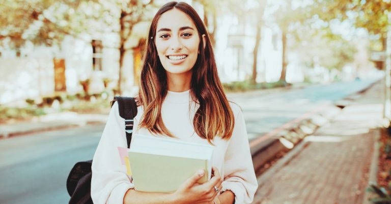 25 Best Schools For International Relations In The US 2025