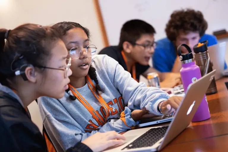 25 Best Schools For Programming In The US 2025