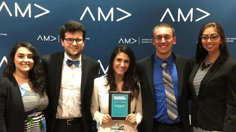 25 Best Digital Marketing Schools In The US 2025